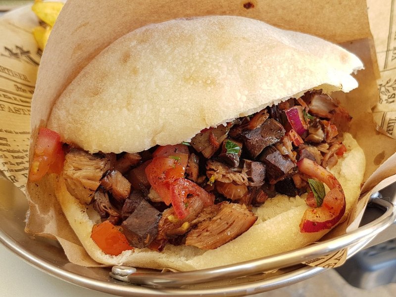 Circus Döner - Descoperă acest loc din București
