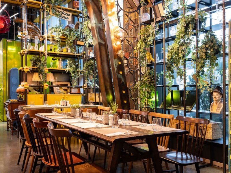 Biutiful Downtown - Descoperă acest loc din București